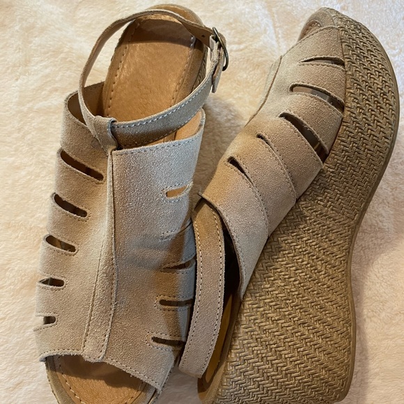 Sundance | Shoes | Sundance Wedge Sandals | Poshmark